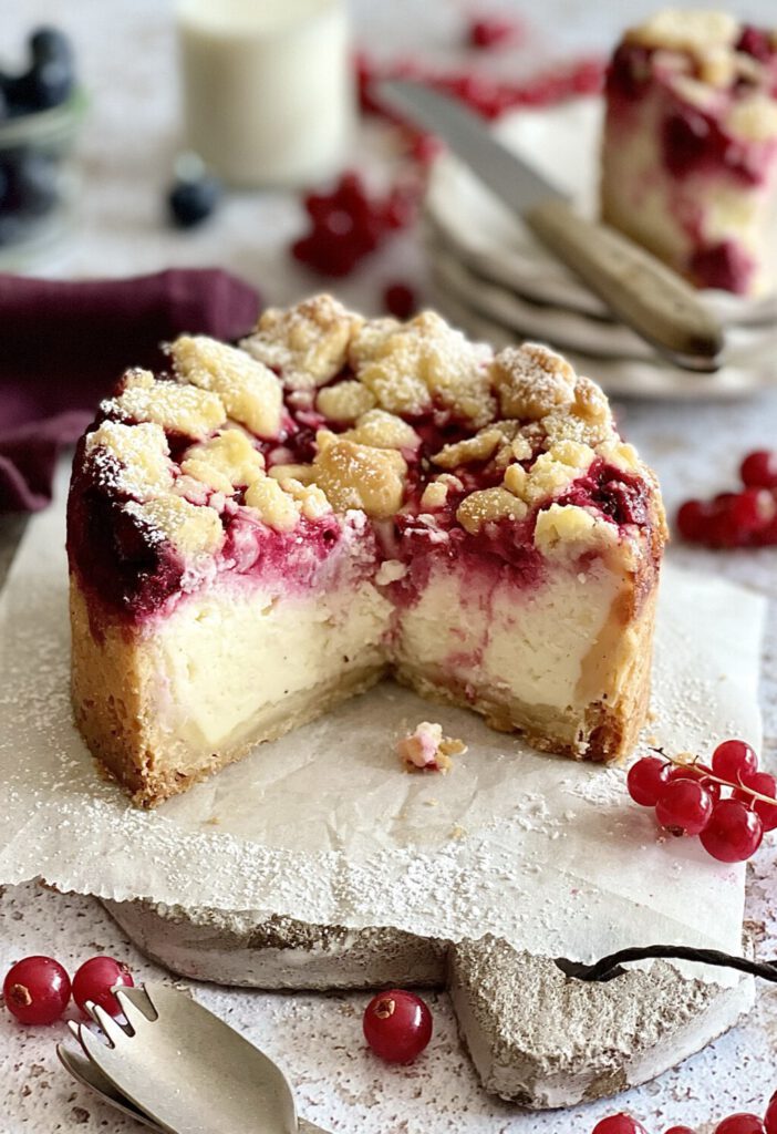 Käse-Kirsch-Streuselkuchen - Von Januar bis Dezember